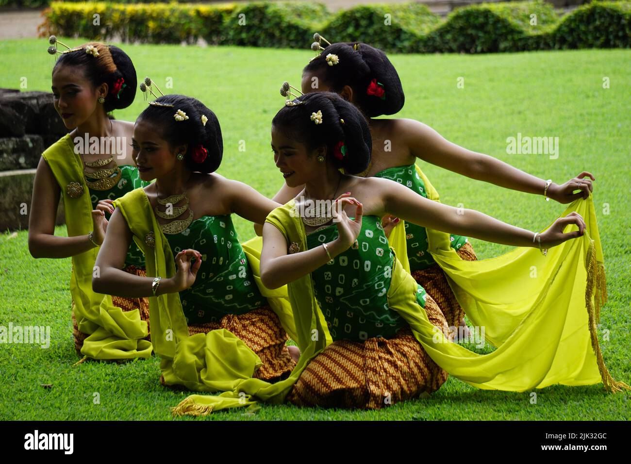 Indonesian traditional dancers with traditional clothes which are ...