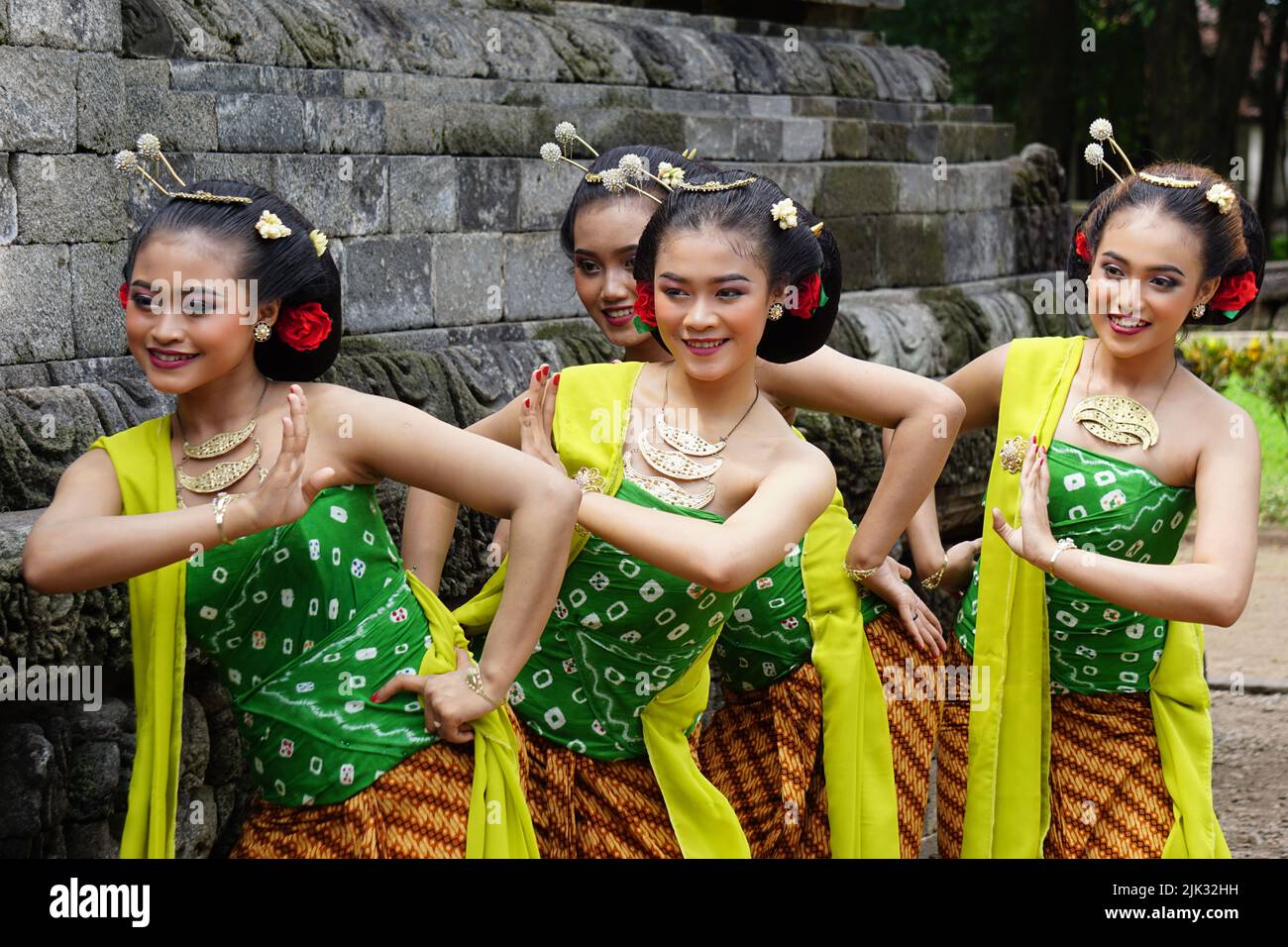 Indonesian traditional dancers with traditional clothes which are ...