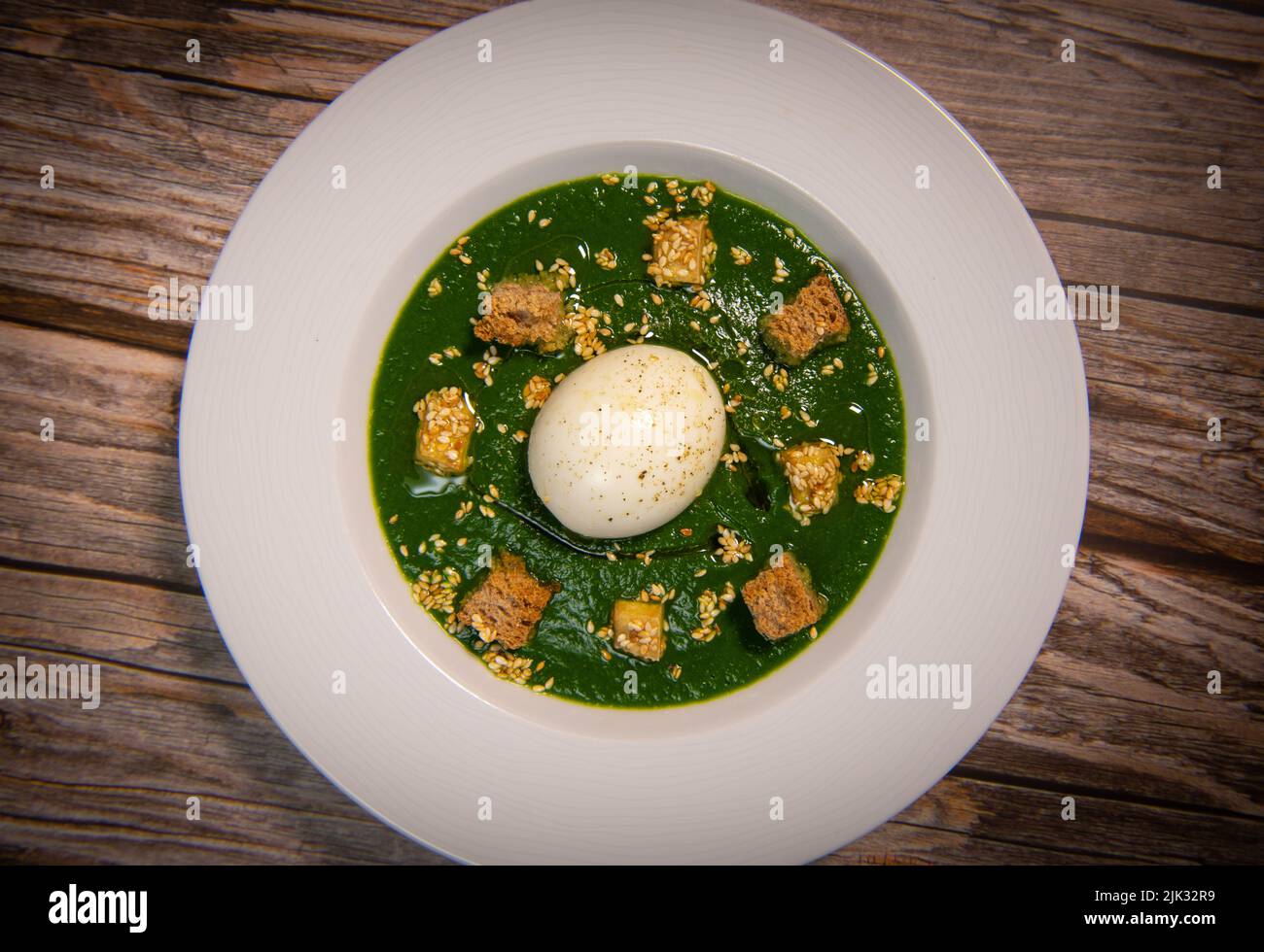 Tetragone hi-res stock photography and images - Alamy