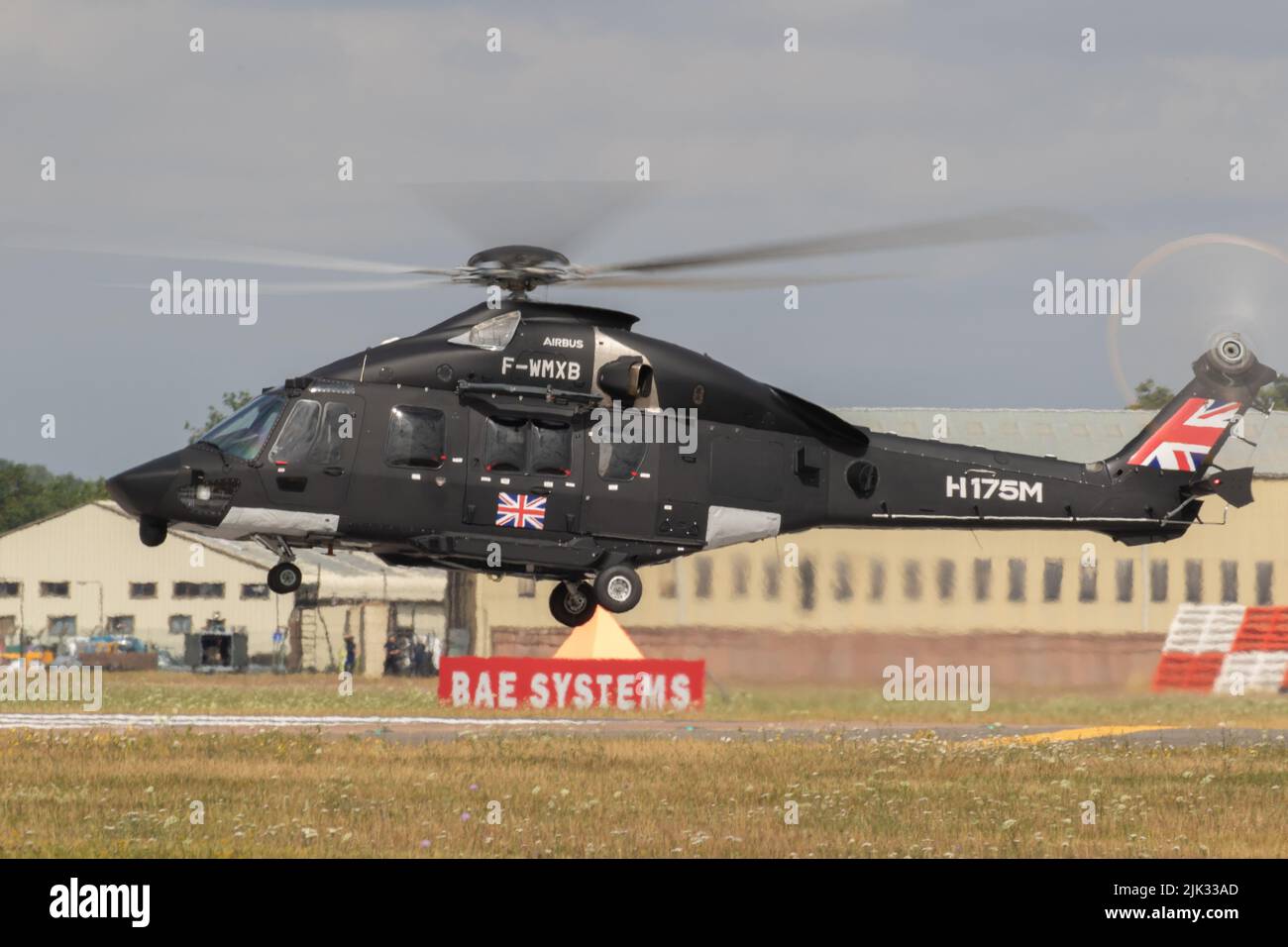 Airbus helicopters ec175b hi-res stock photography and images - Alamy