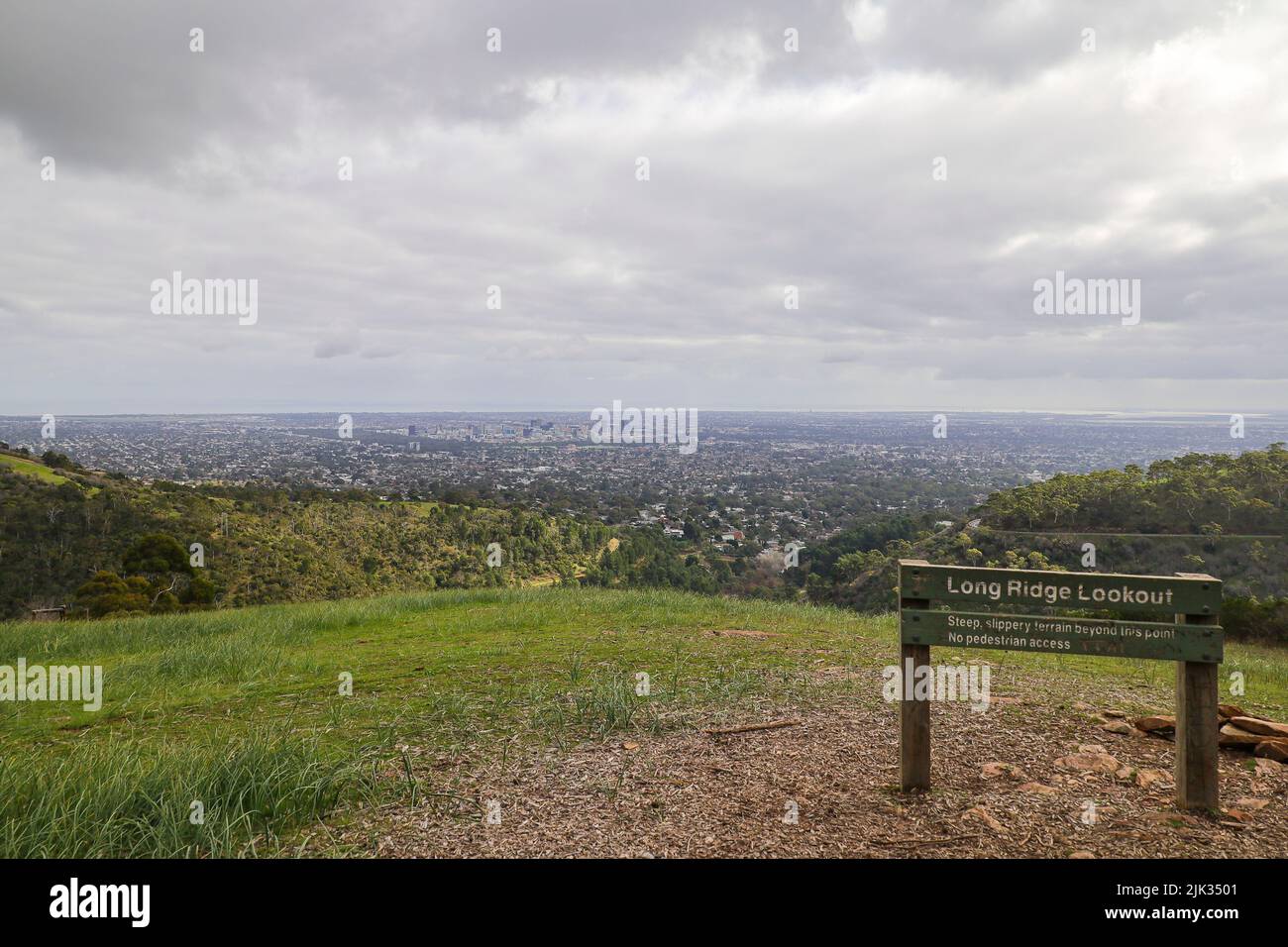 Amazing view of the city of Adelaide from Long Ridge Lookout Point in ...