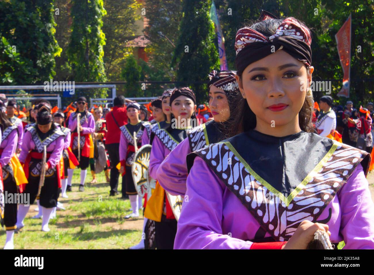 "Yogyakarta, Indonesia - May 2, 2019, breaking jathilan dancing (tari ...