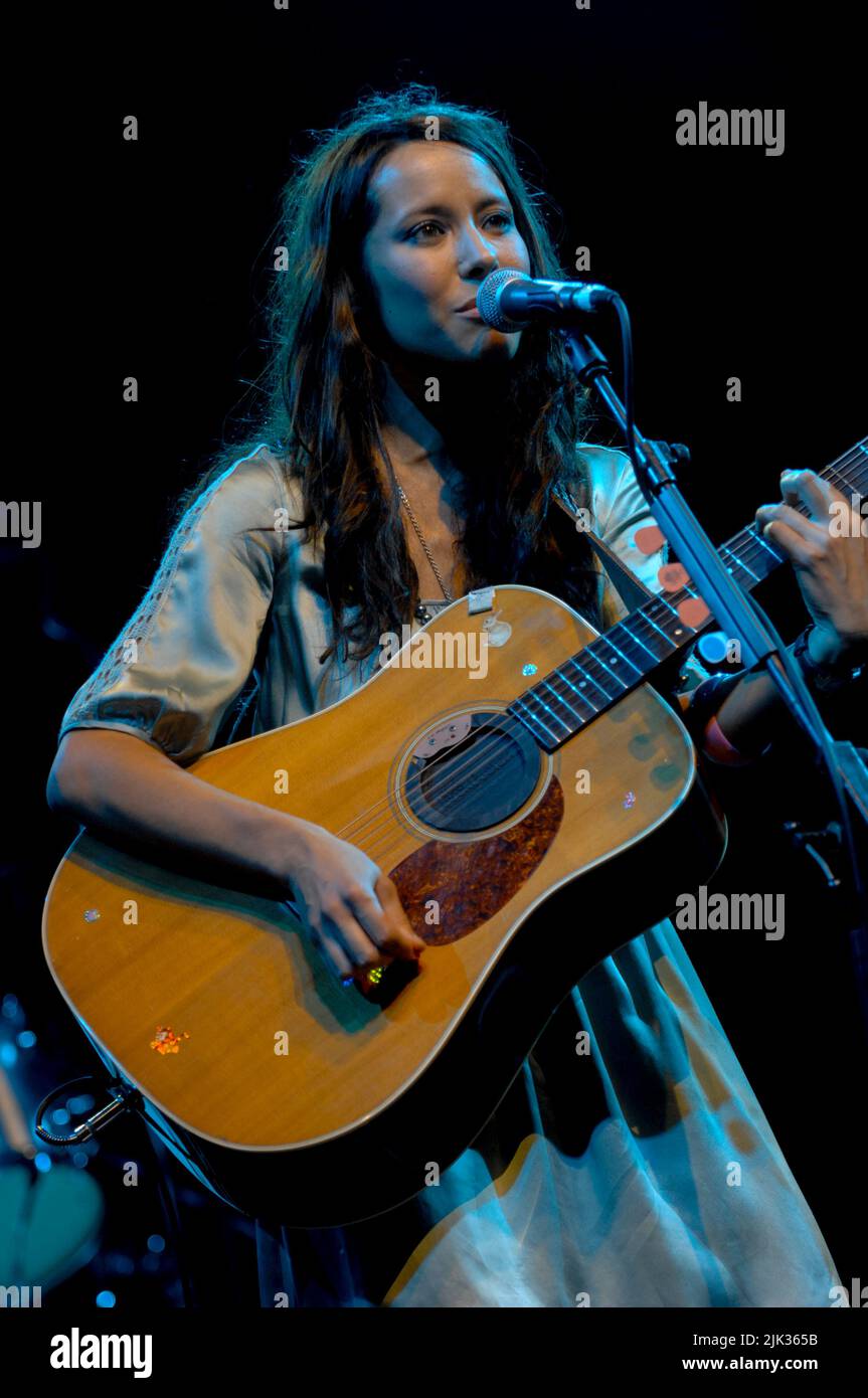 Nerina natasha georgina pallot hi-res stock photography and images - Alamy