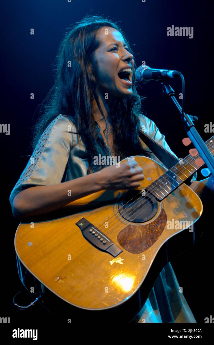 Nerina natasha georgina pallot hi-res stock photography and images - Alamy