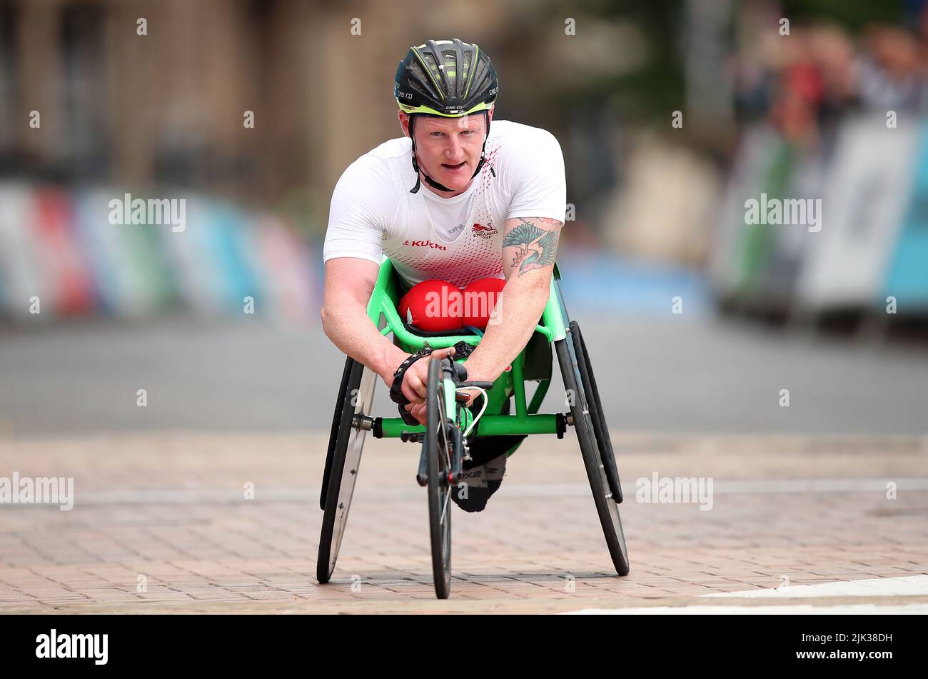 England’s Simon Lawson finishes in bronze position in the Men's T53/54 ...