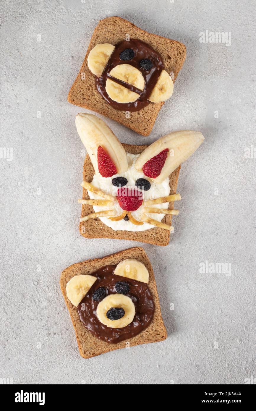 Monkey bread cheese hi-res stock photography and images - Alamy