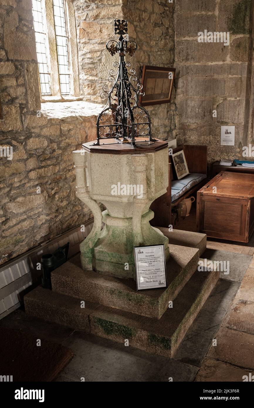 Interior of St Mawgan-in-Meneage Church, Cornwall Stock Photo - Alamy