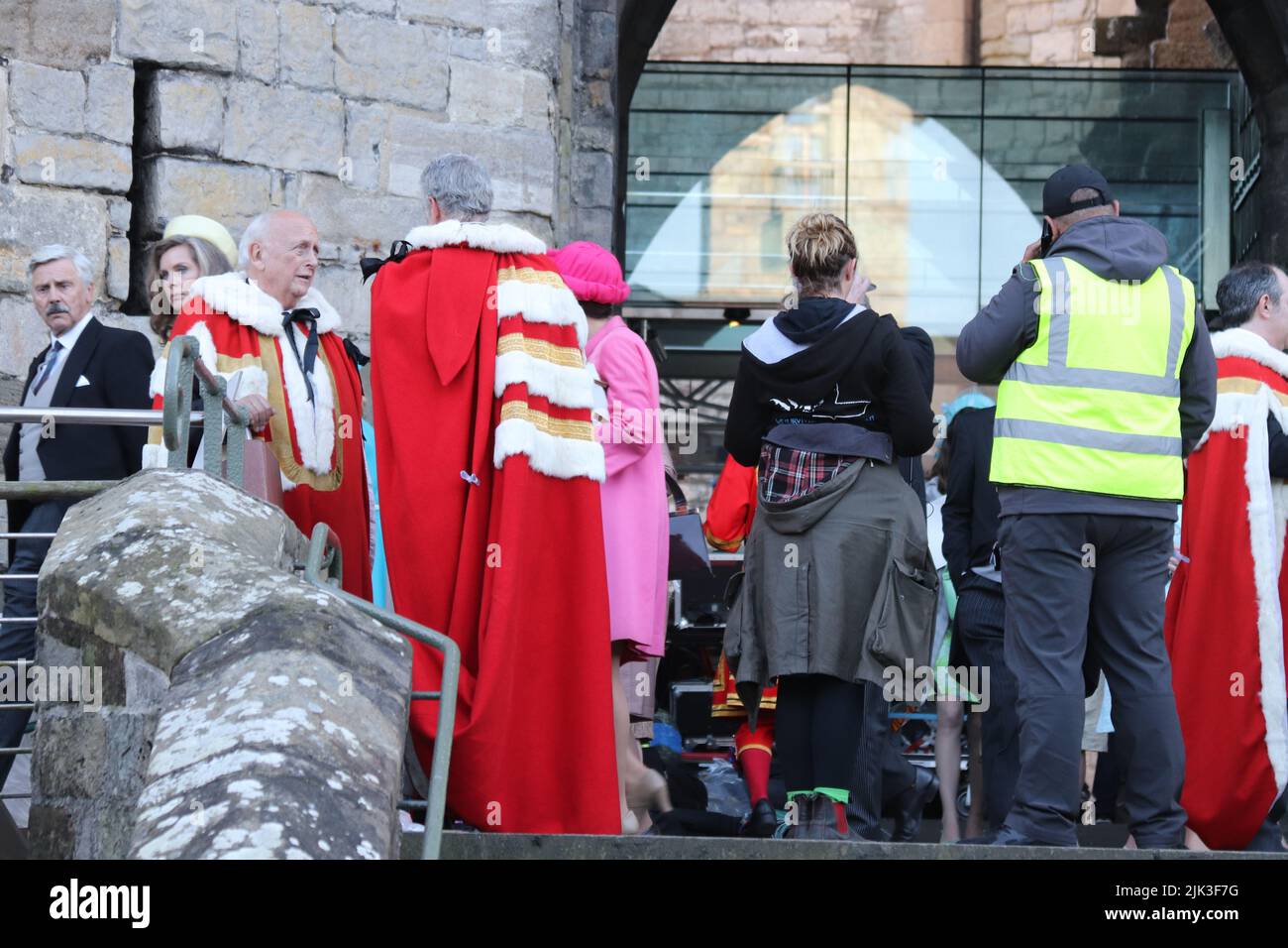 Netflix The Crown, Actors arriving at Caernarfon castle in North Wales ...