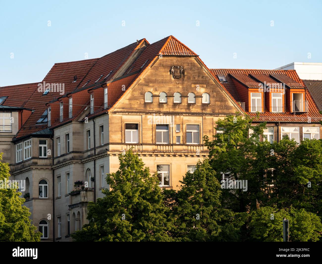 Sandstone house exterior hi-res stock photography and images - Alamy