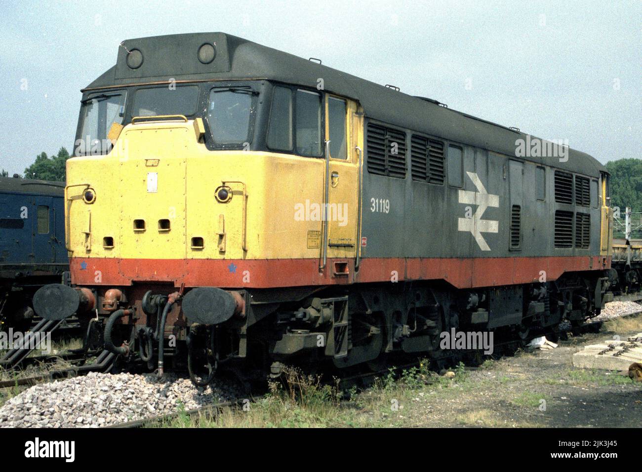 A class 31 diesel at Northampton in 1989 Stock Photo - Alamy