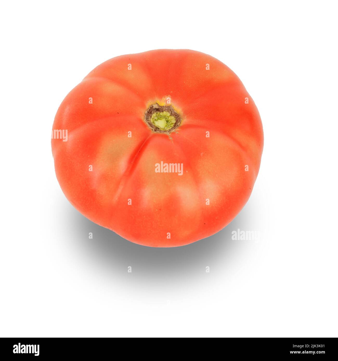 Ripe tomato on cut board hi-res stock photography and images - Alamy