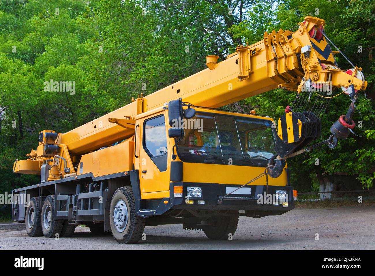 Lifting carriage hi-res stock photography and images - Alamy