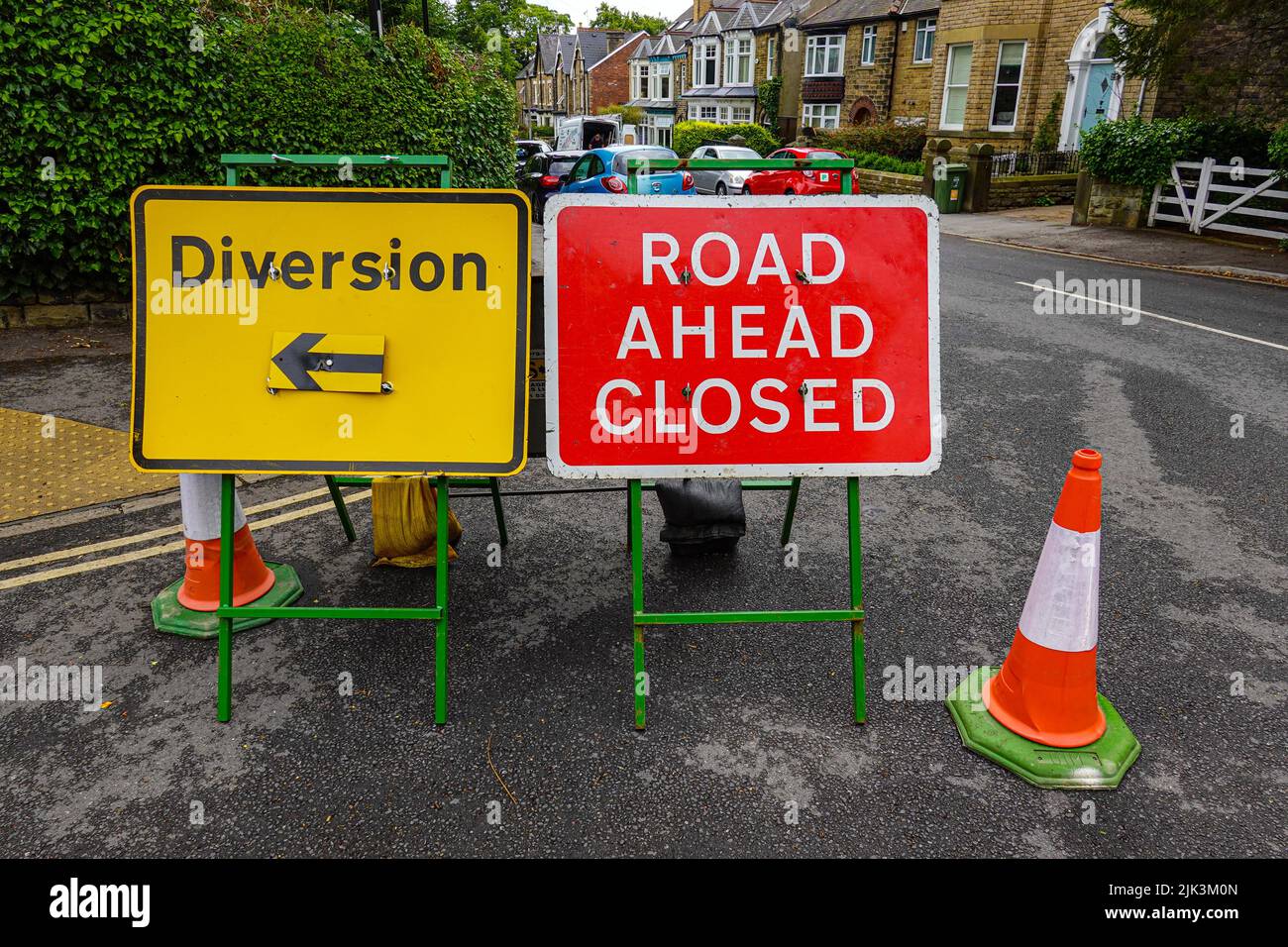Road signs, Road Ahead Closed, Diversion, in Sheffield, South Yorkshire ...