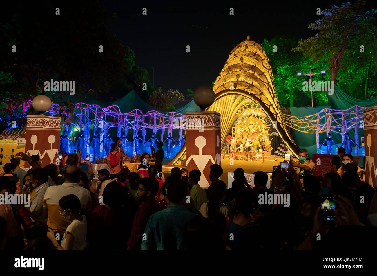 Kolkata, West Bengal, India - 12th October, 2021 : Devotees visiting ...