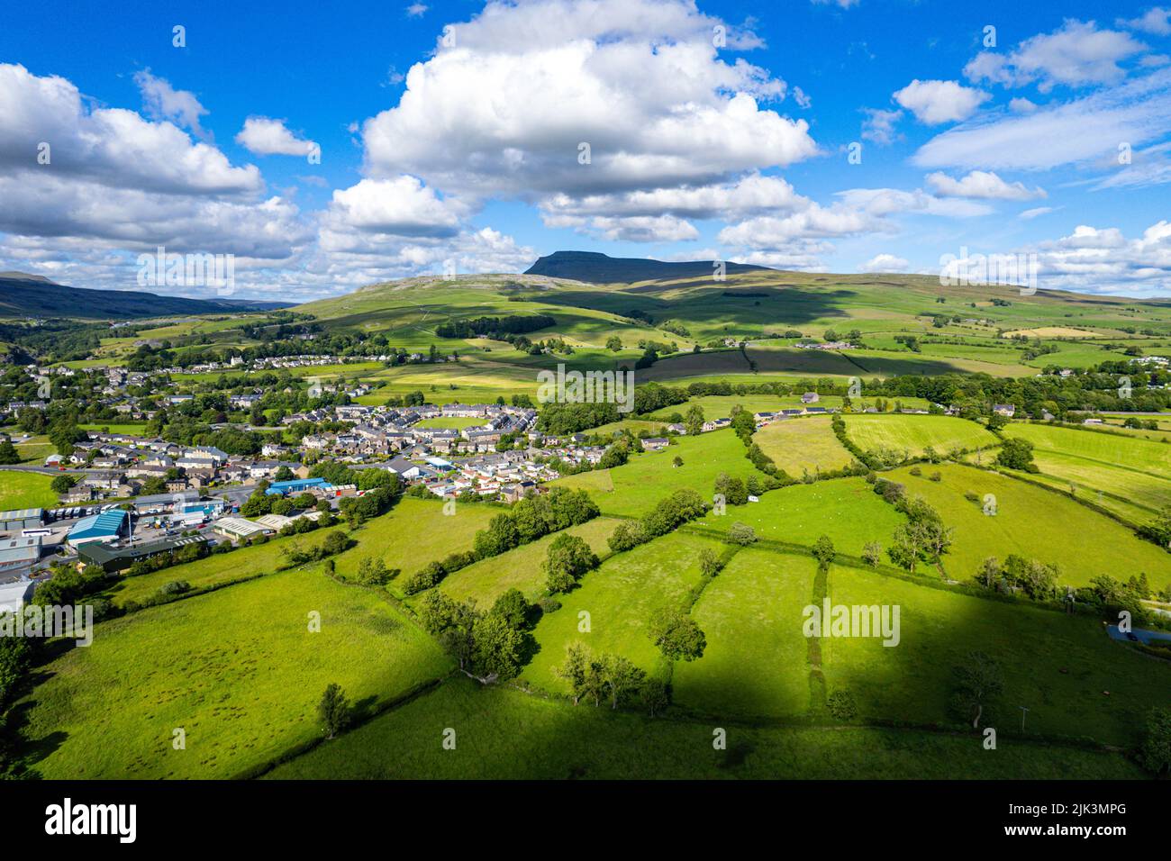Ingleborough and Ingleton, Yorkshire Dales, North Yorkshire, UK Stock ...