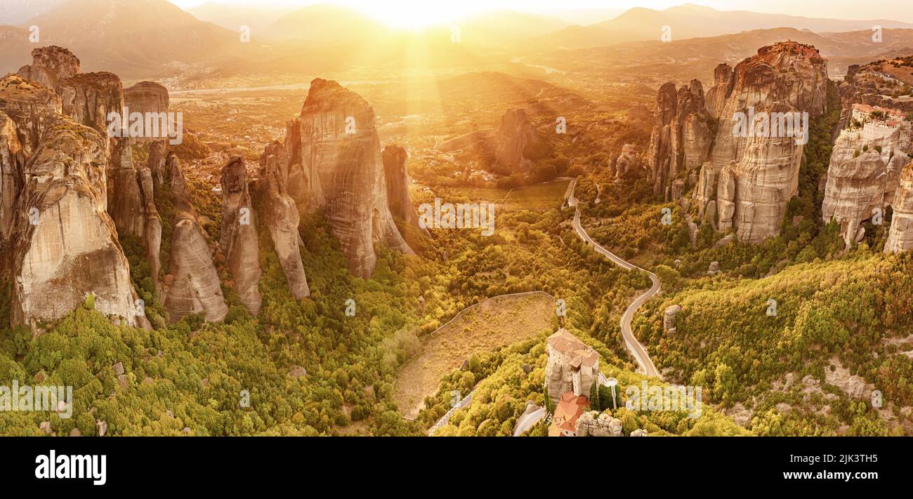 Meteora rocks, Greece Stock Photo - Alamy