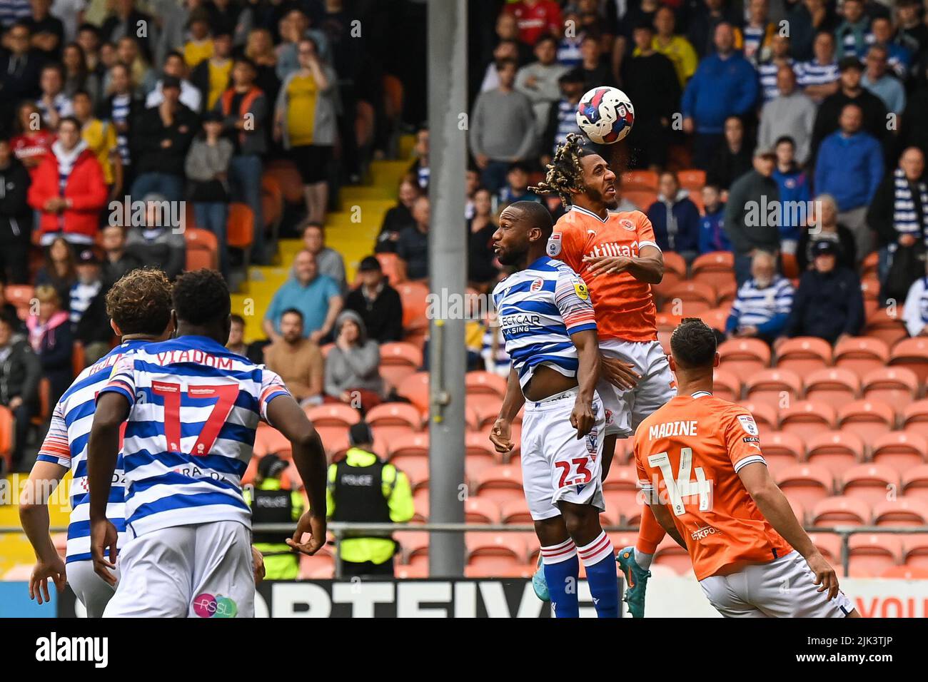 Dominic Thompson #23 of Blackpool wins the header Stock Photo - Alamy
