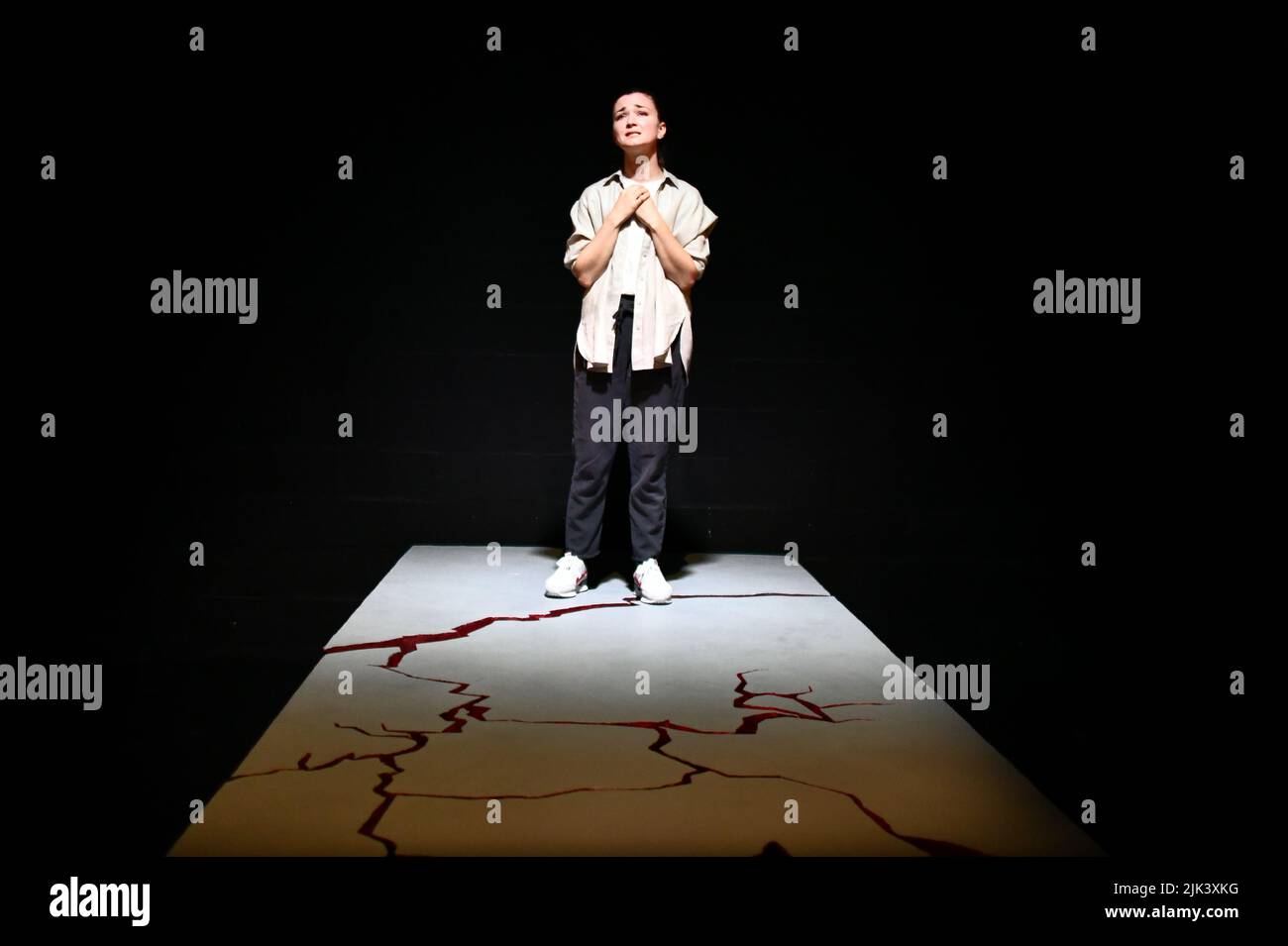 Edinburgh Scotland, UK 30 July 2022. Actress Amy Molloy performs This ...