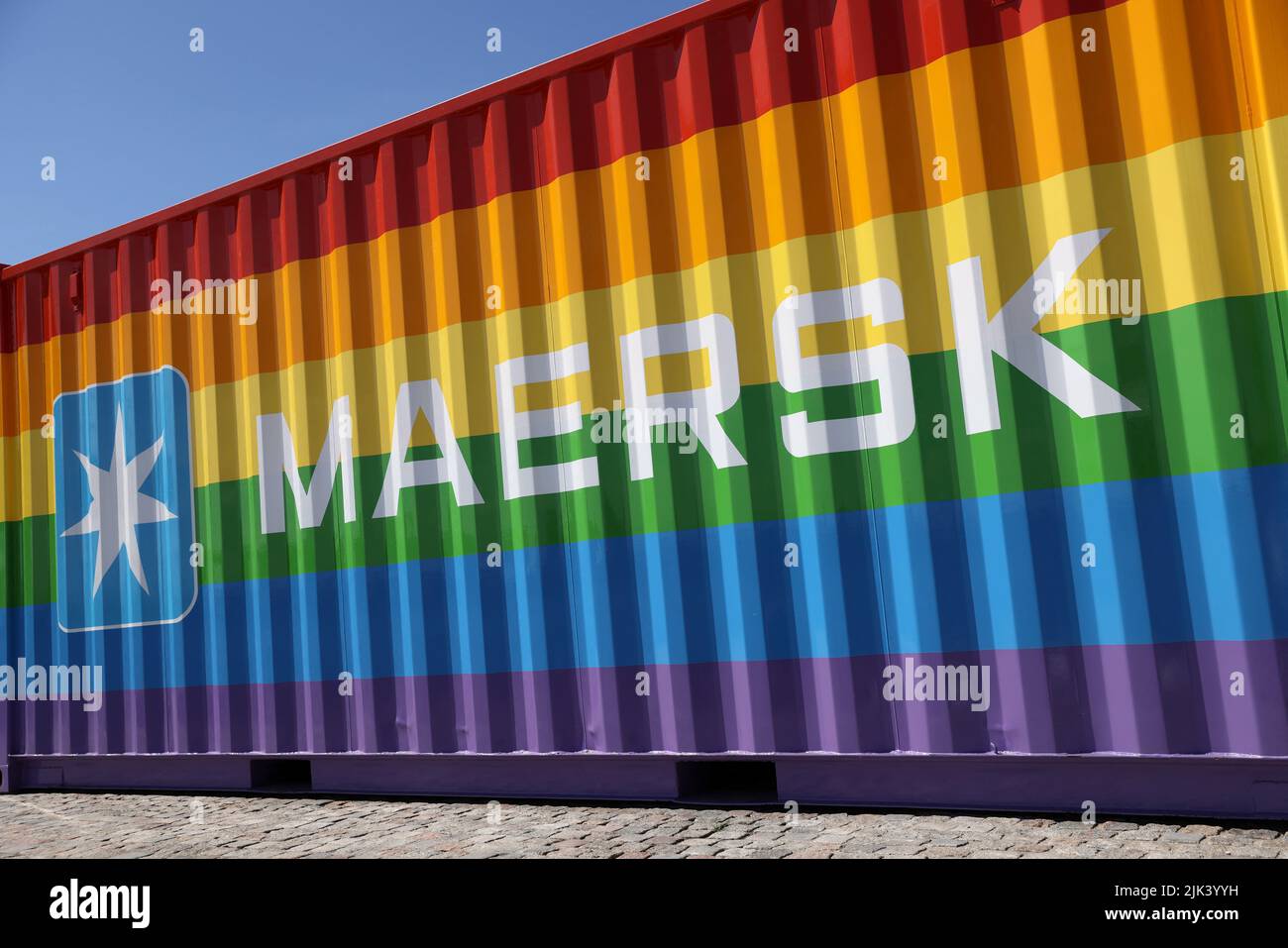 Maersk logo hi-res stock photography and images - Alamy