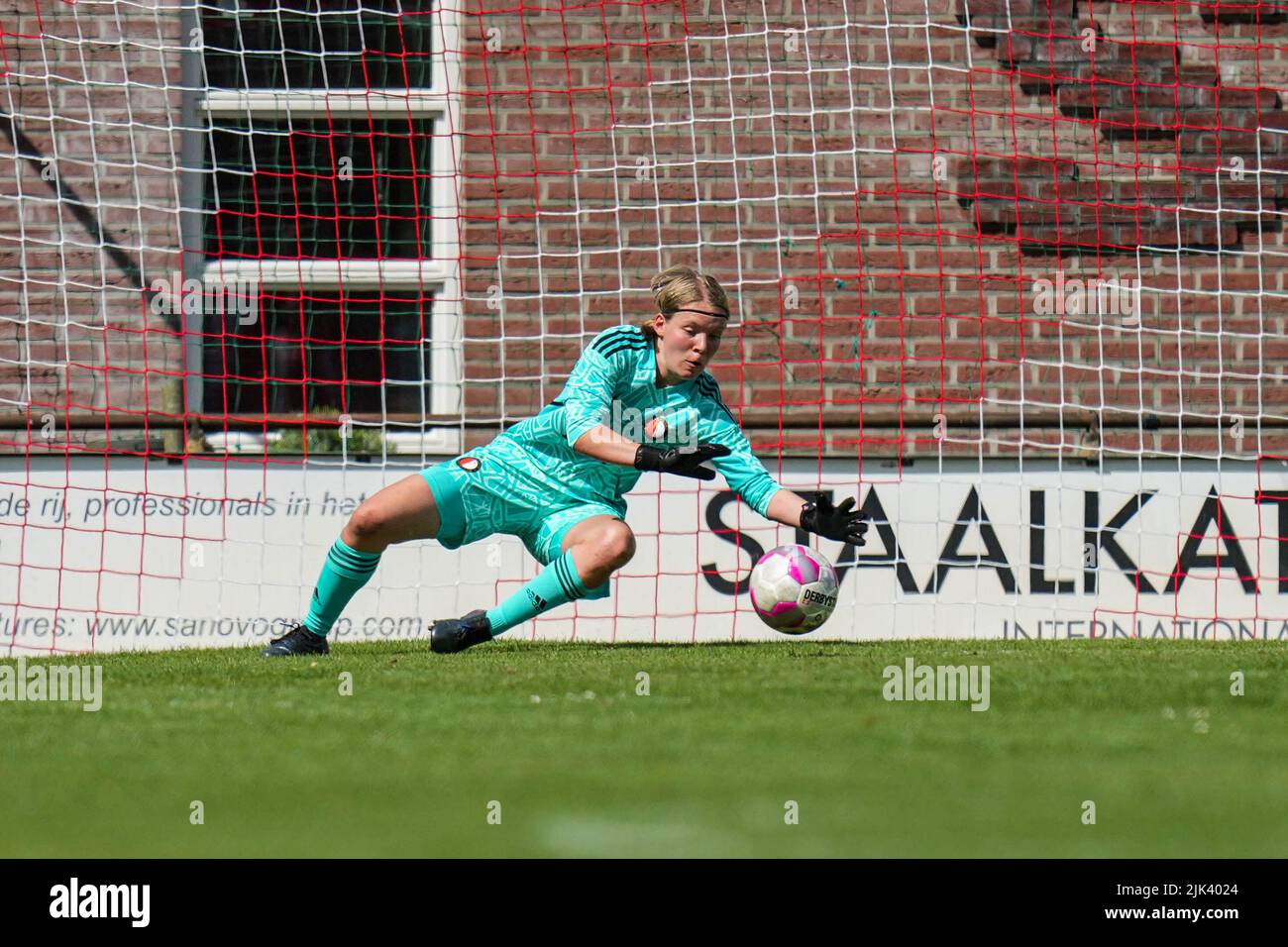Sara nelis hi-res stock photography and images - Alamy