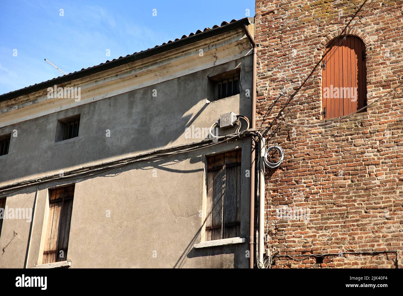 Detail of Old exterior electrical system on house Stock Photo - Alamy