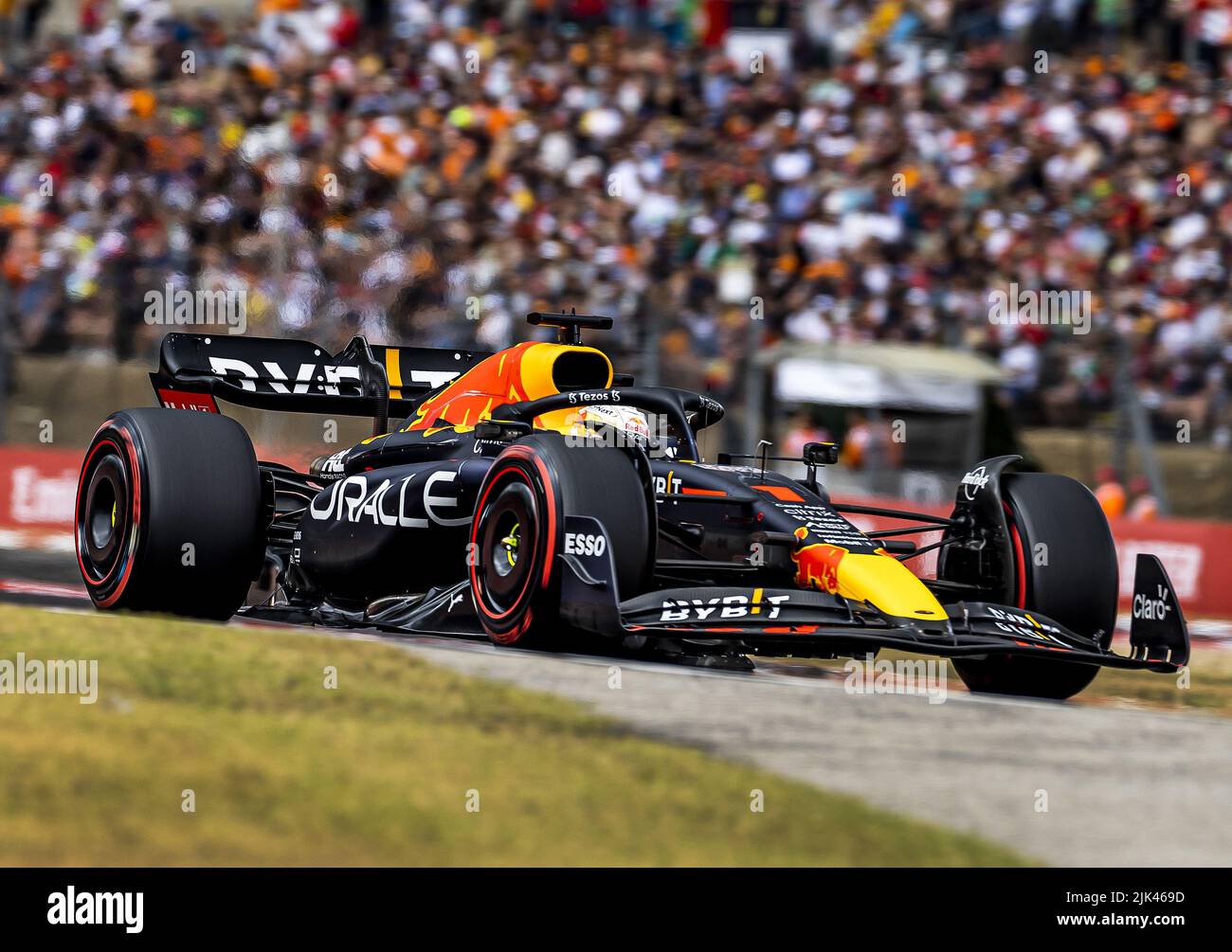 BUDAPEST - Max Verstappen (Oracle Red Bull Racing) in action during ...