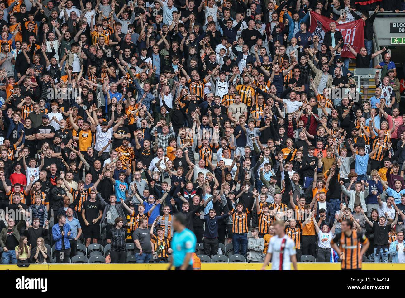 Hull City fans celebrate in the North Stand Stock Photo - Alamy