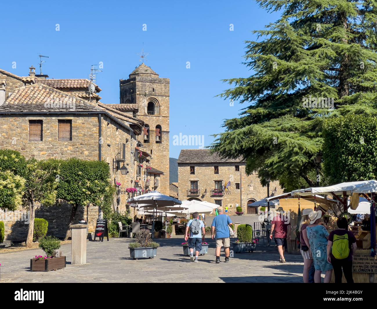Medieval town square hi-res stock photography and images - Alamy