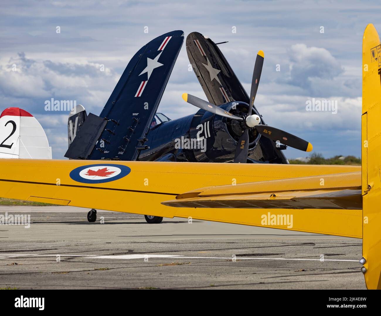 Harvard british fighter planes hi-res stock photography and images - Alamy