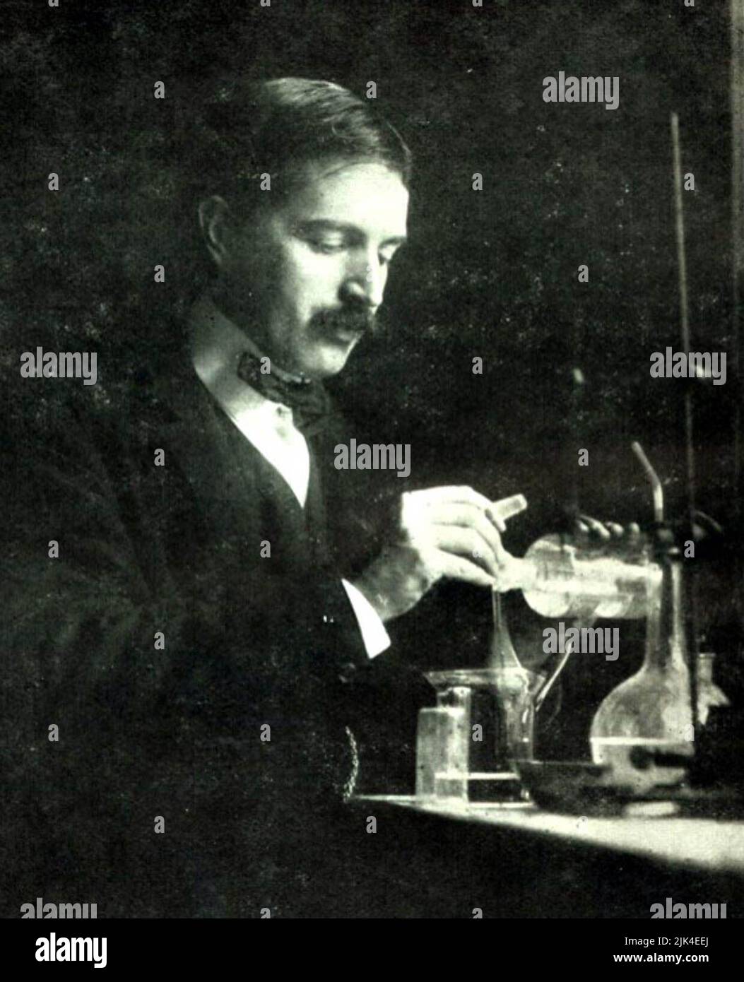 Photograph of Harvard scientist Theodore Richards Stock Photo - Alamy