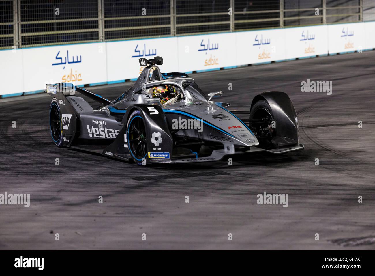 30th July 2022; ExCel E-Prix Circuit, Docklands, London, England; ABB ...