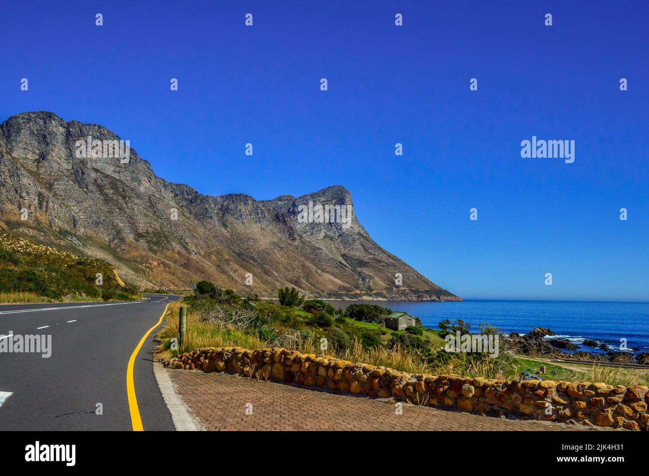 Cape town garden route Robberg scenic route 44 road trip along Atlantic ...