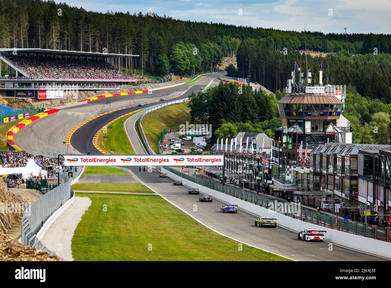 Cars in action in the Raidillon during the TotalEnergies 24 hours of ...