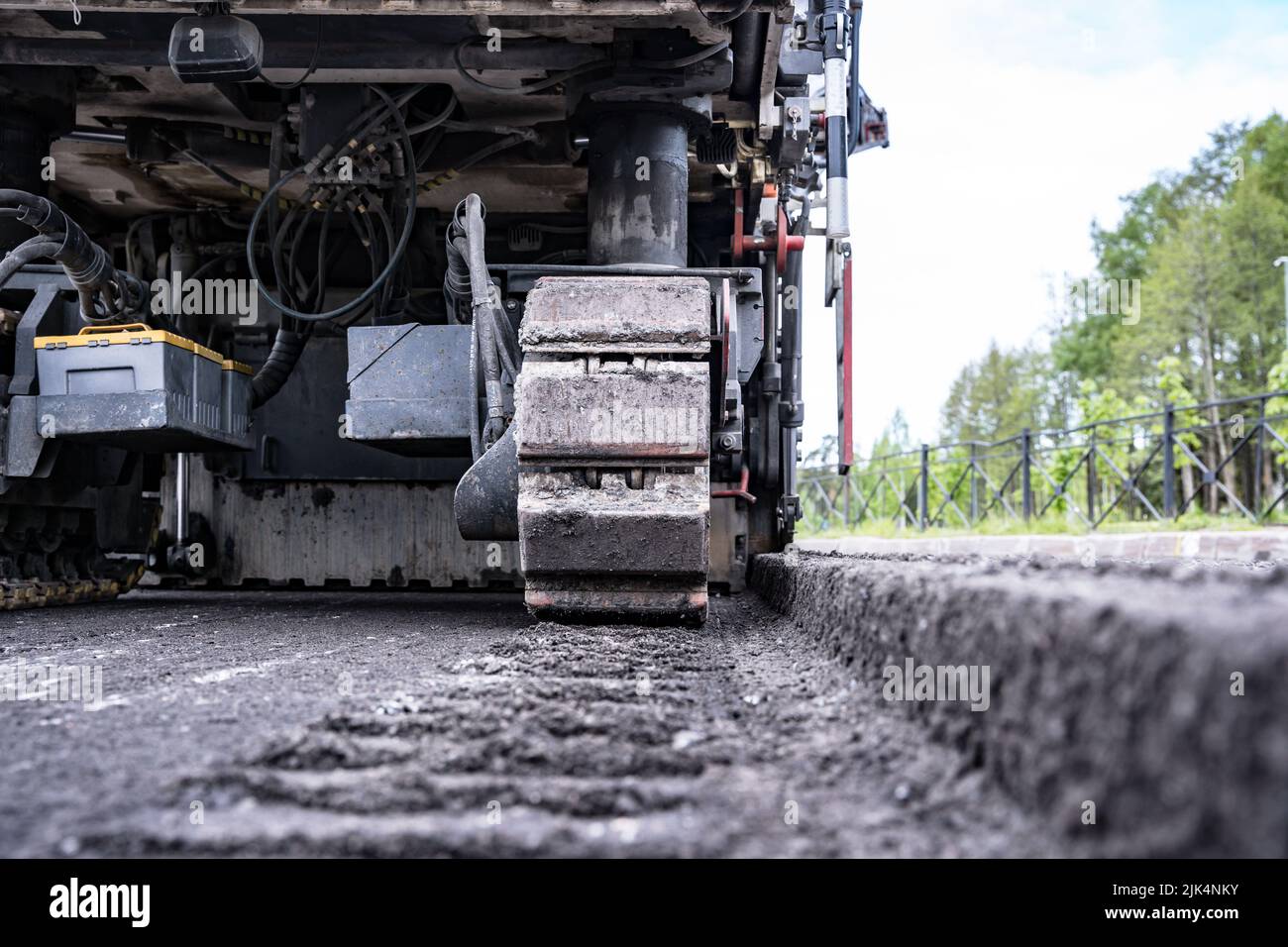 Asphalt road machine hi-res stock photography and images - Alamy