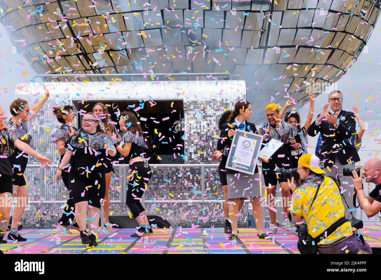 Official adjudicator Anouk de Timary with Diverse City dance troupe ...