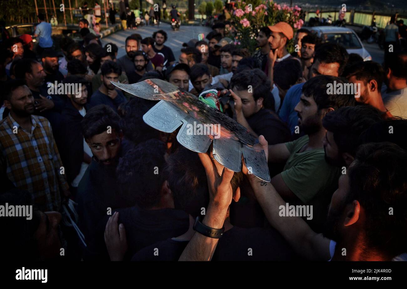 Islam alam shia kashmir hi-res stock photography and images - Alamy