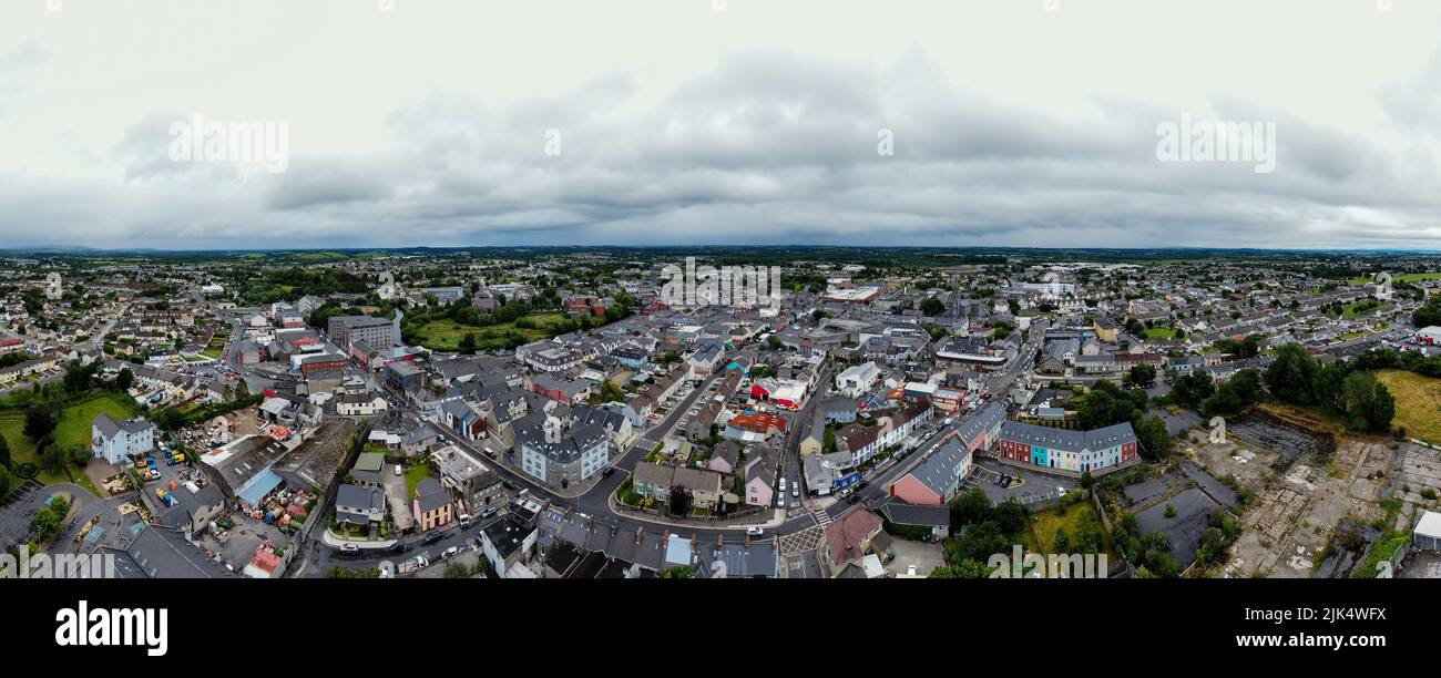 Downtown ennis ireland hi-res stock photography and images - Alamy
