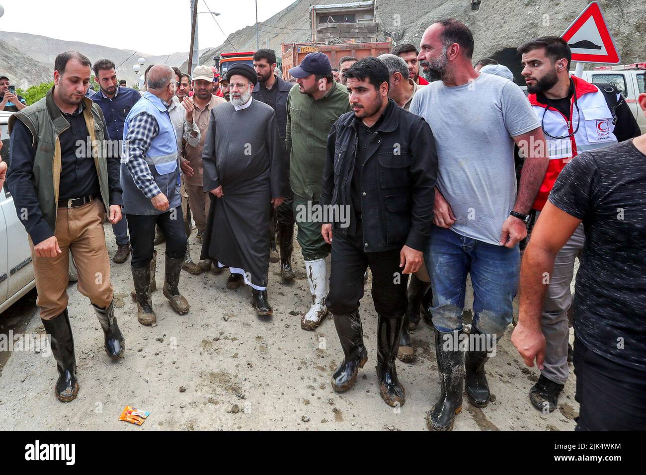 Iranian red crescent hi-res stock photography and images - Alamy