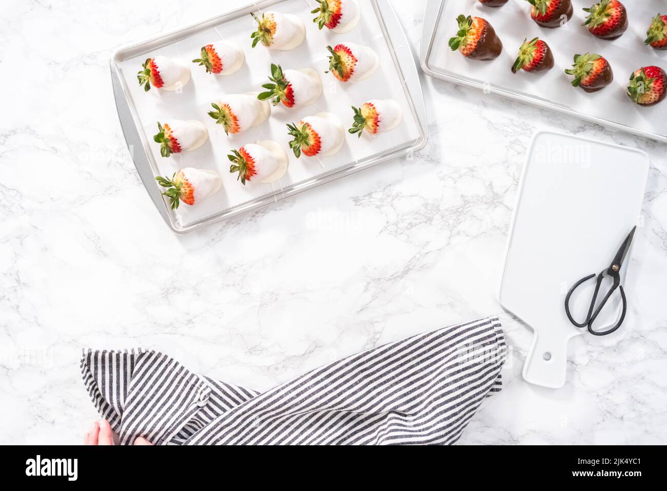 Flat lay. Making white and dark chocolate dipped strawberries Stock ...