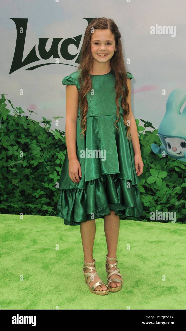 Luck apple film premiere hi-res stock photography and images - Alamy