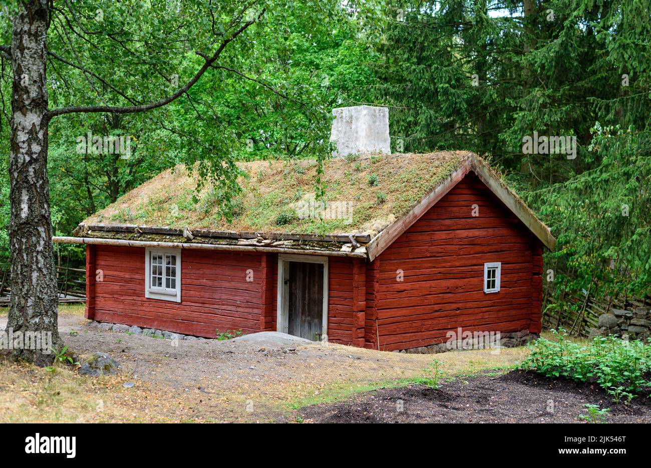 Traditional swedish farm house hi-res stock photography and images - Alamy
