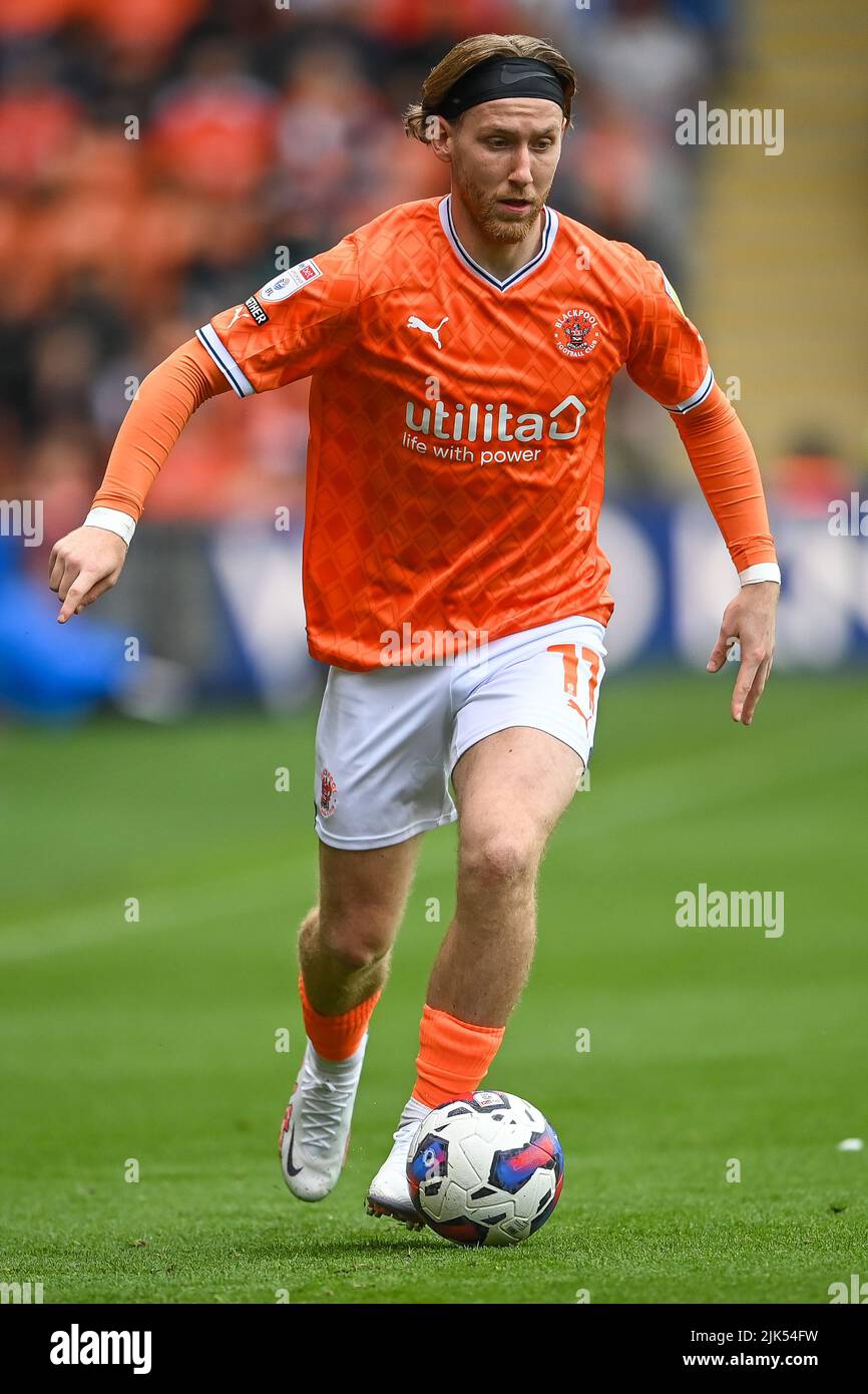 Josh bowler blackpool hi-res stock photography and images - Alamy