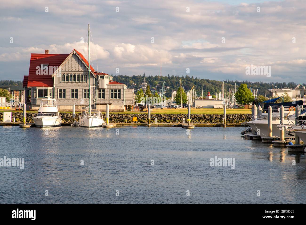 Weyerhaeuser building hi-res stock photography and images - Alamy