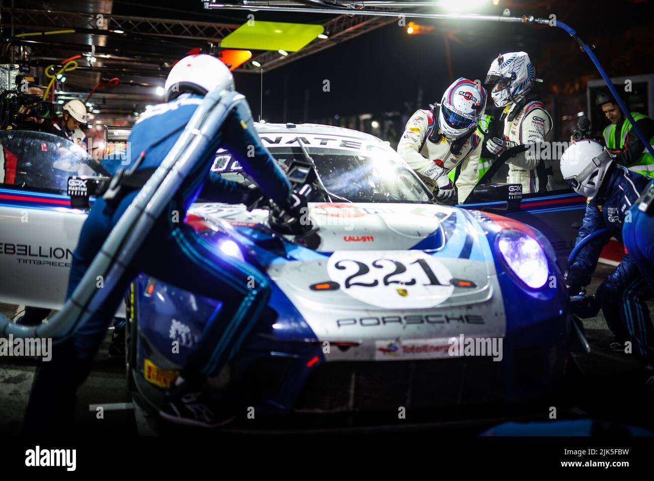 221 GPX Martini Racing, Porsche 911 GT3-R of Kevin ESTRE, Michael ...