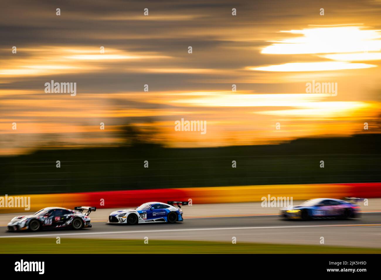 16 Earl Bamber Motorsport, Porsche 911 GT3-R of Adrian D'SILVA, Brenton ...