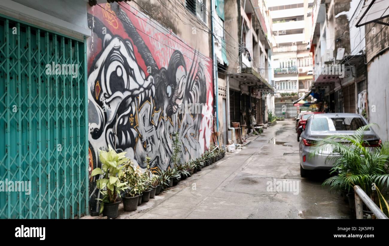 Chaloemla Park aka Graffiti Park Thanon Phetchaburi, Ratchathewi ...