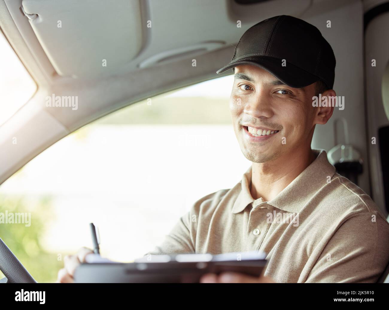 Paperwork in vehicle hi-res stock photography and images - Alamy