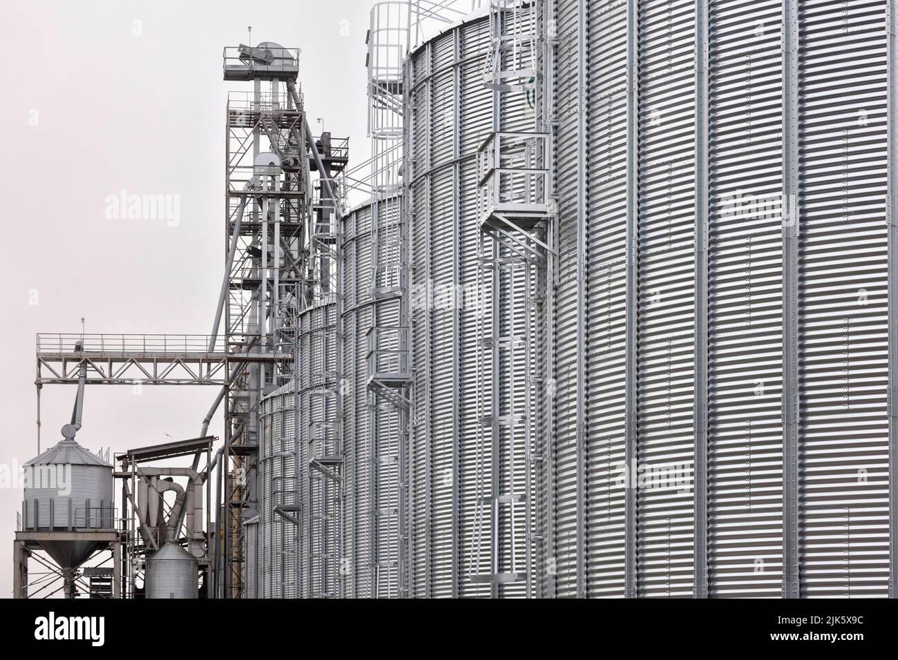 Galvanized steel silos for grain storage Stock Photo - Alamy