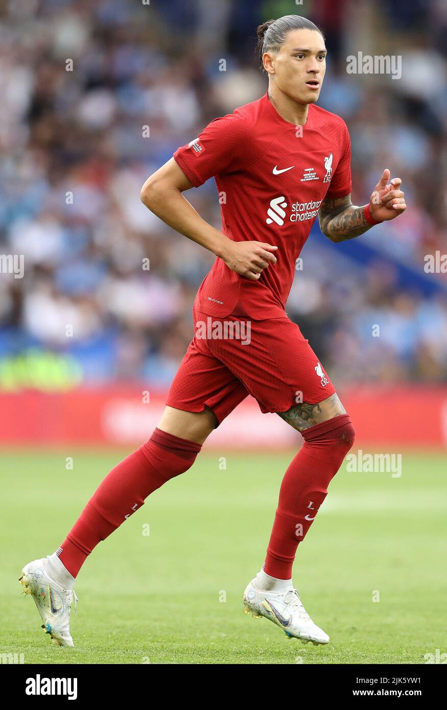 Darwin nunez community shield 2022 hi-res stock photography and images ...