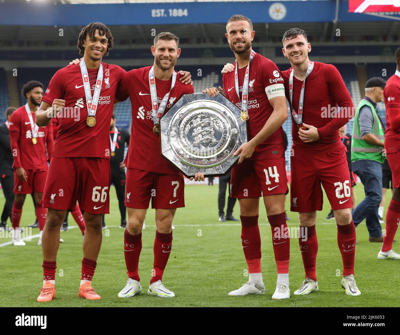 James milner jordan henderson hi-res stock photography and images - Alamy